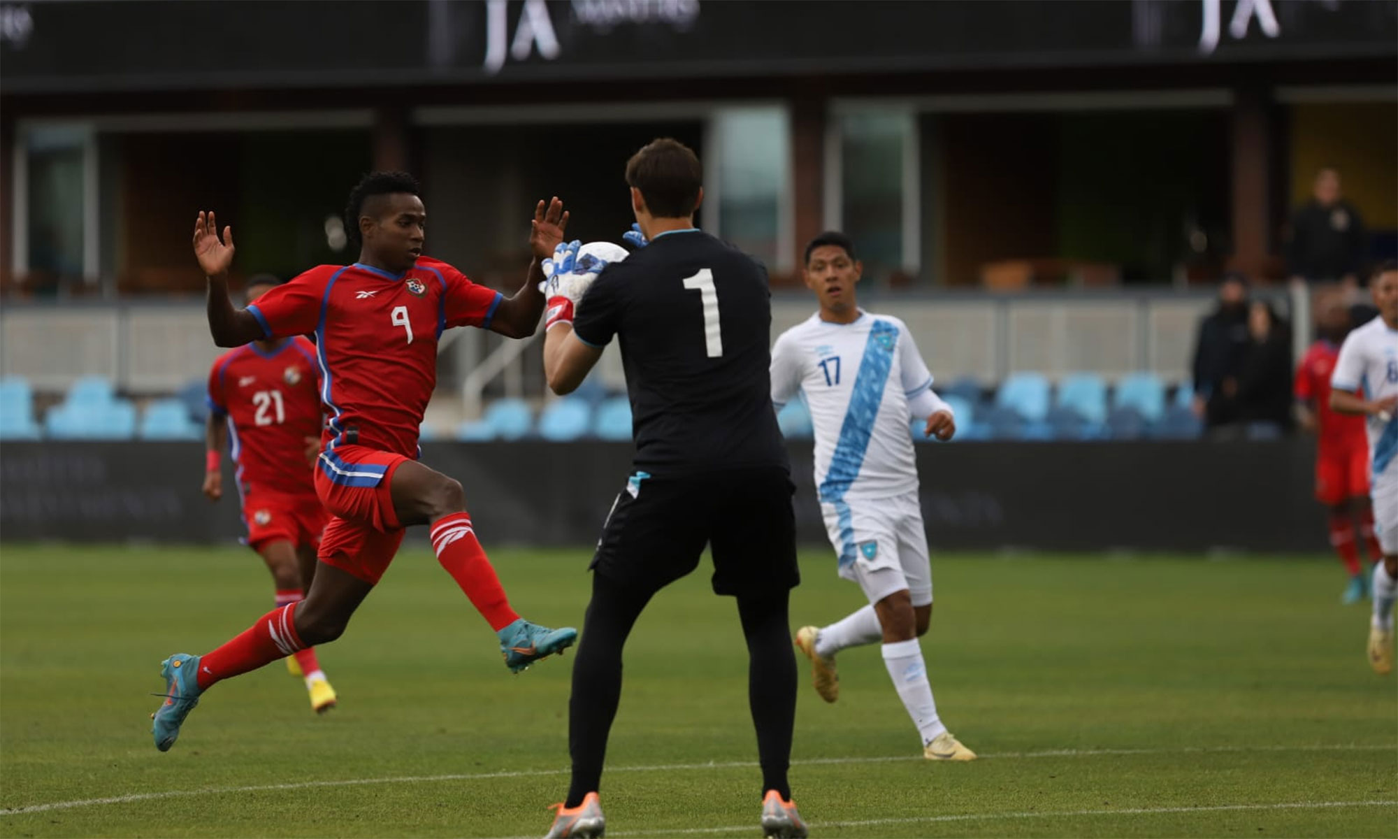 Guatemala y Panamá empataron en el PayPal Park de San José