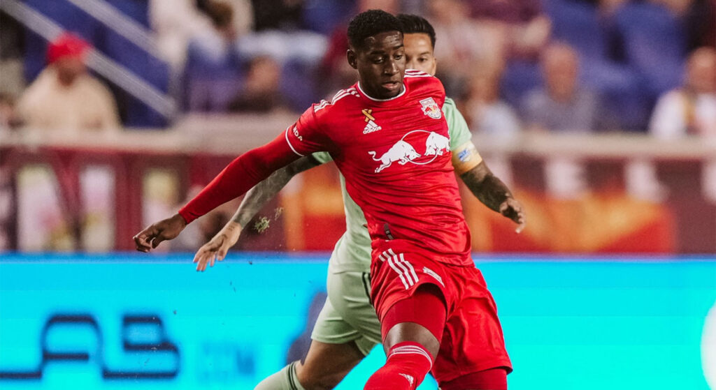 Red Bulls extendió el contrato de Andrés Reyes