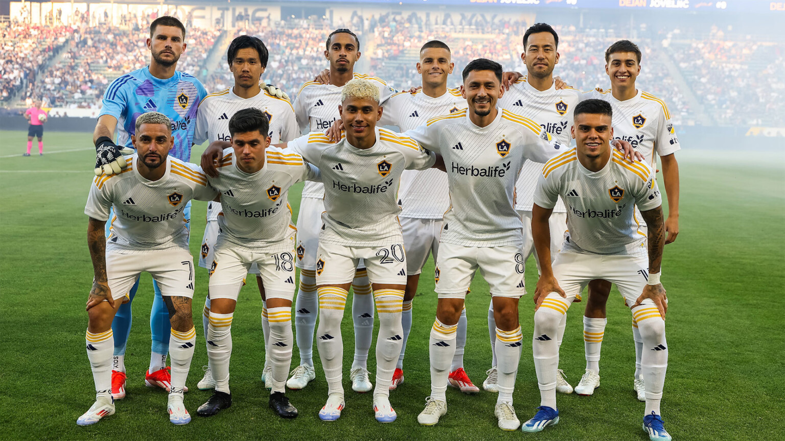 LA Galaxy volvió al triunfo ante Sporting Kansas City